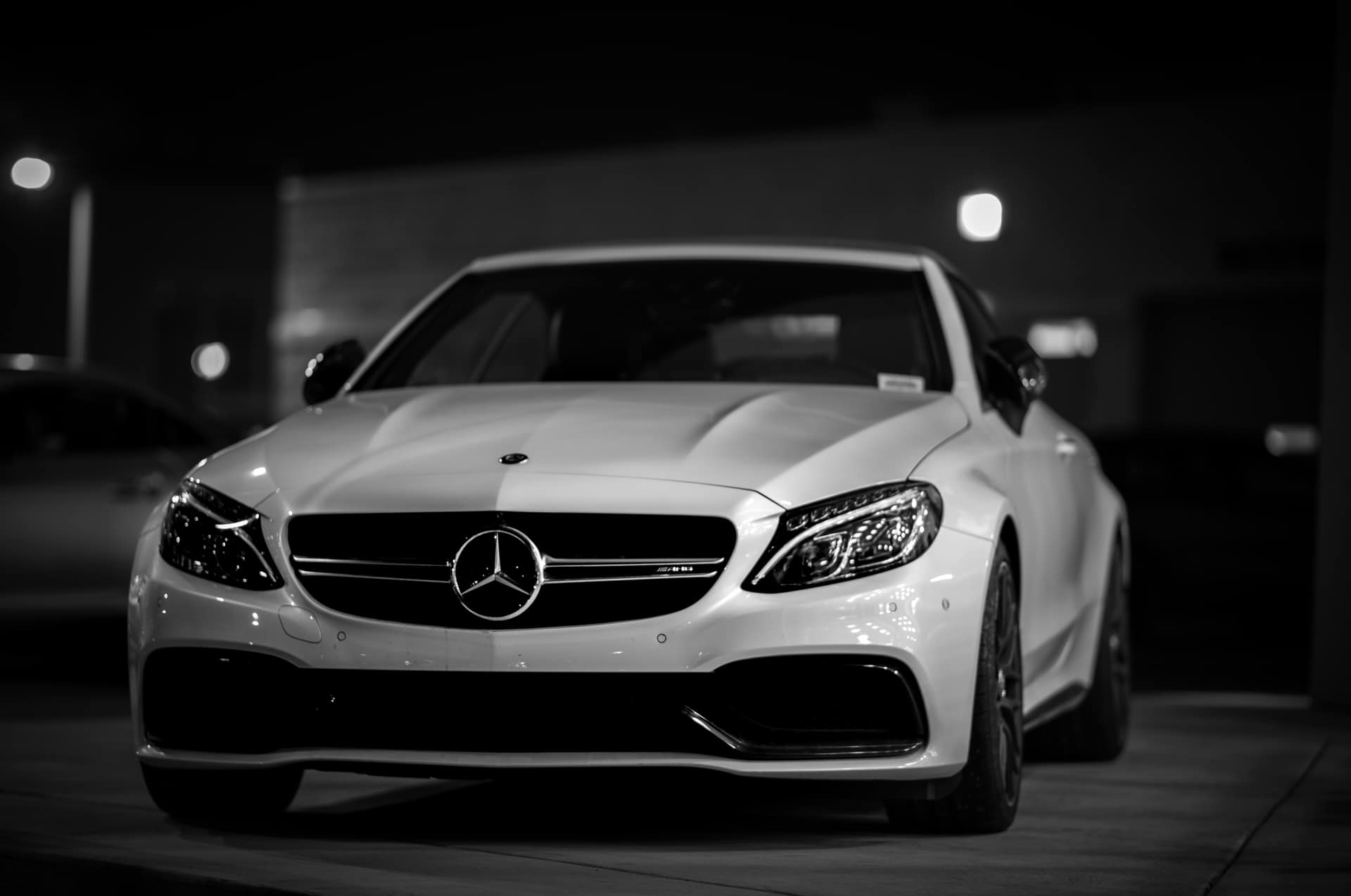 Mercedes-Benz Portfolio - Galloping Gertie's Garage